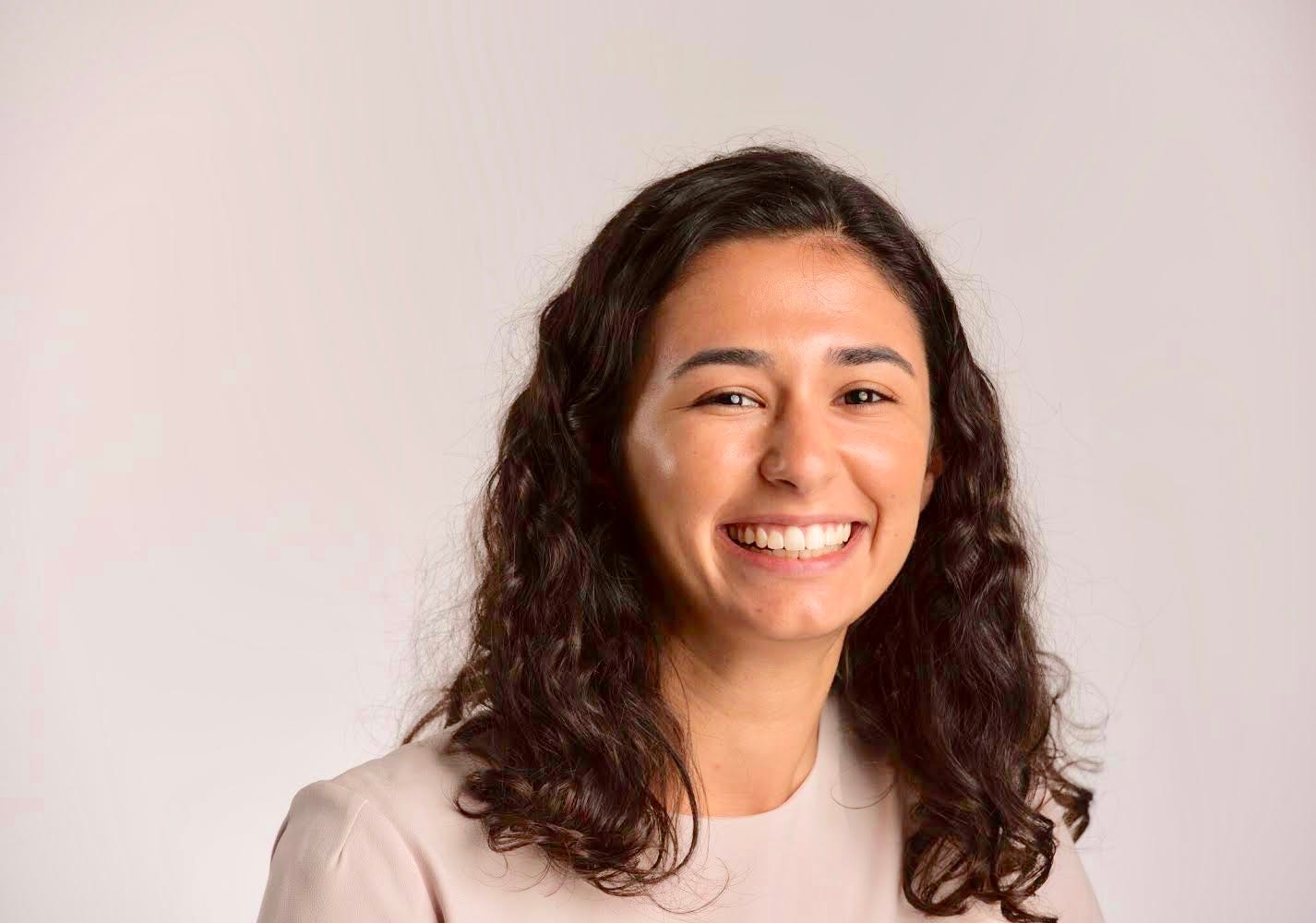 Mollie Leavitt – Medium