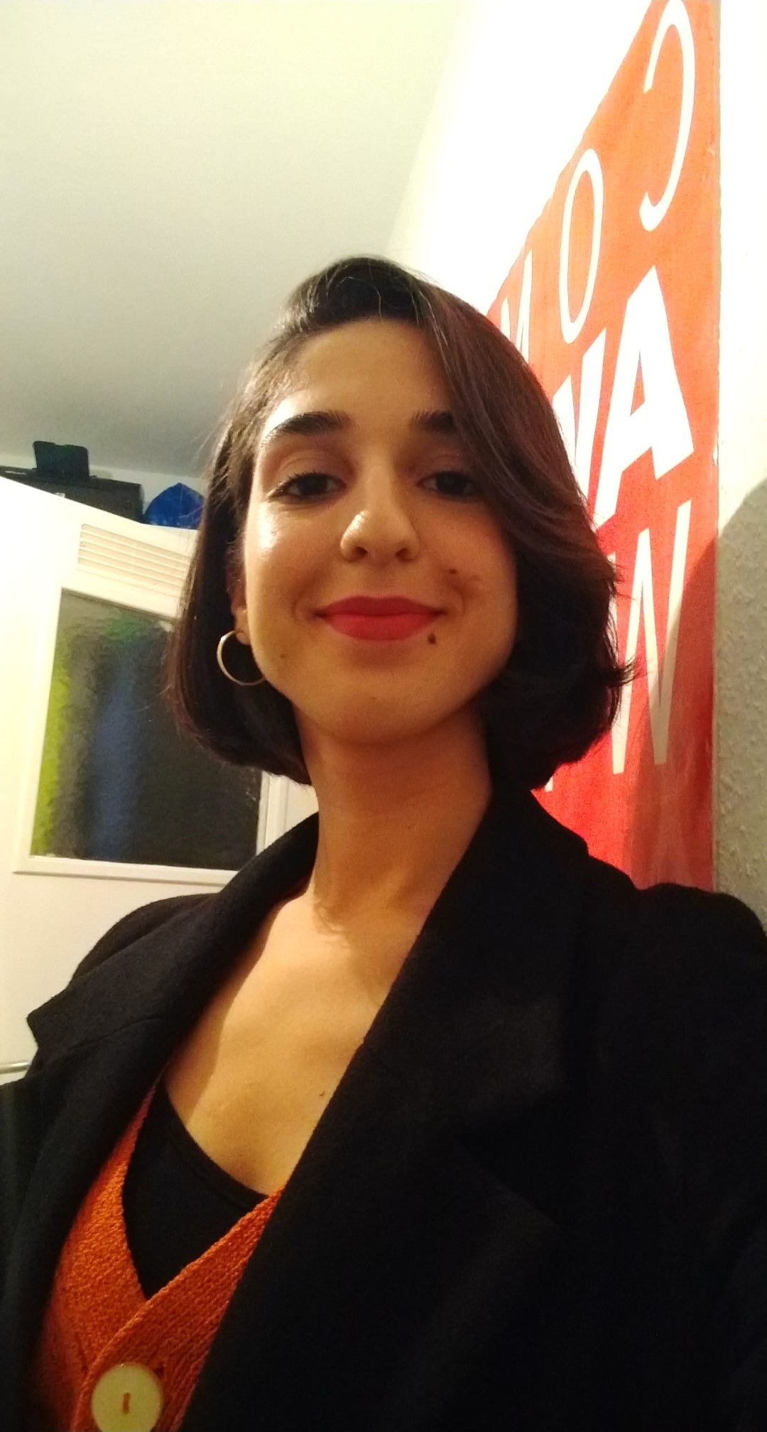 Sena Aydin – Medium