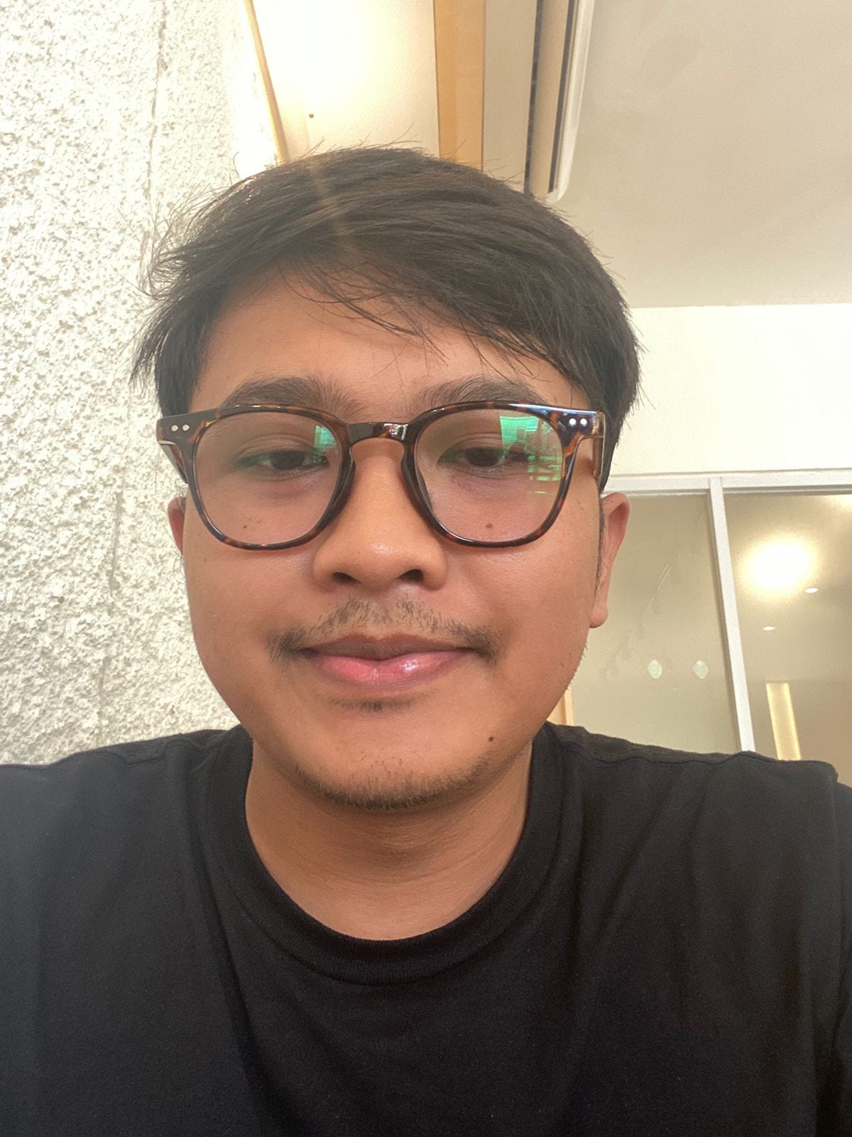 Duta Nuswantoro – Medium