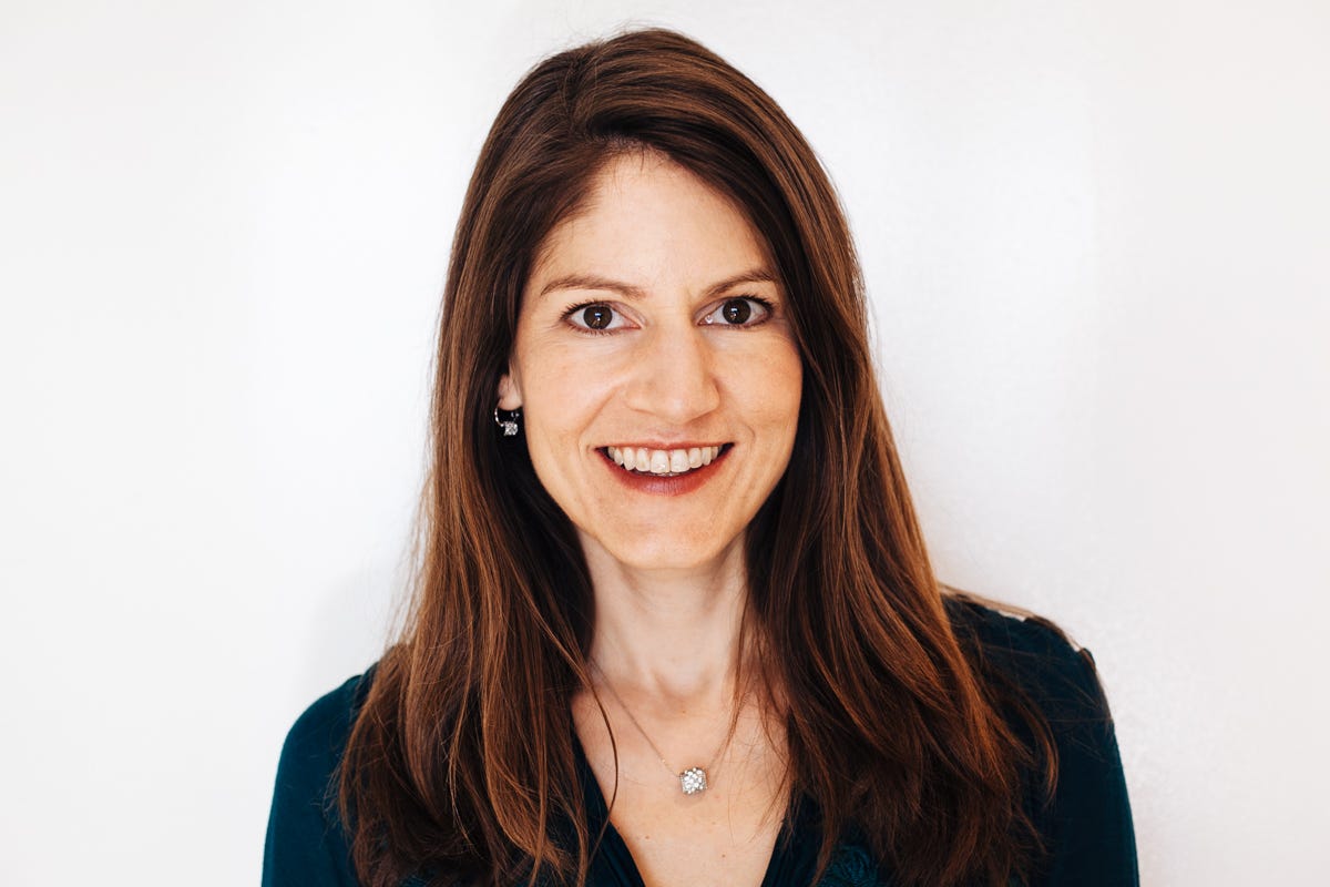 Dawn Mortensen – Medium