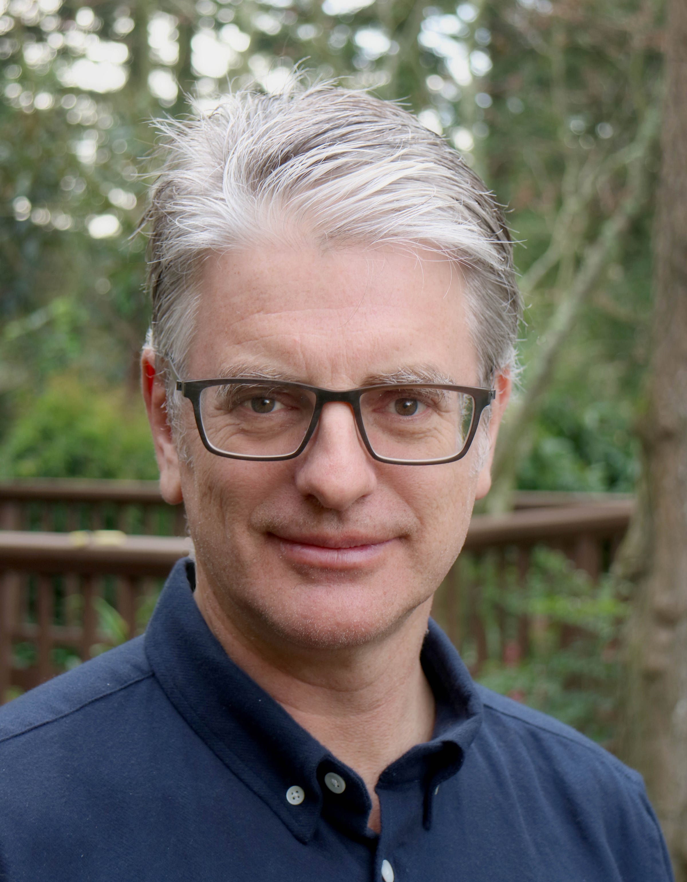 Tim Bradley – Medium