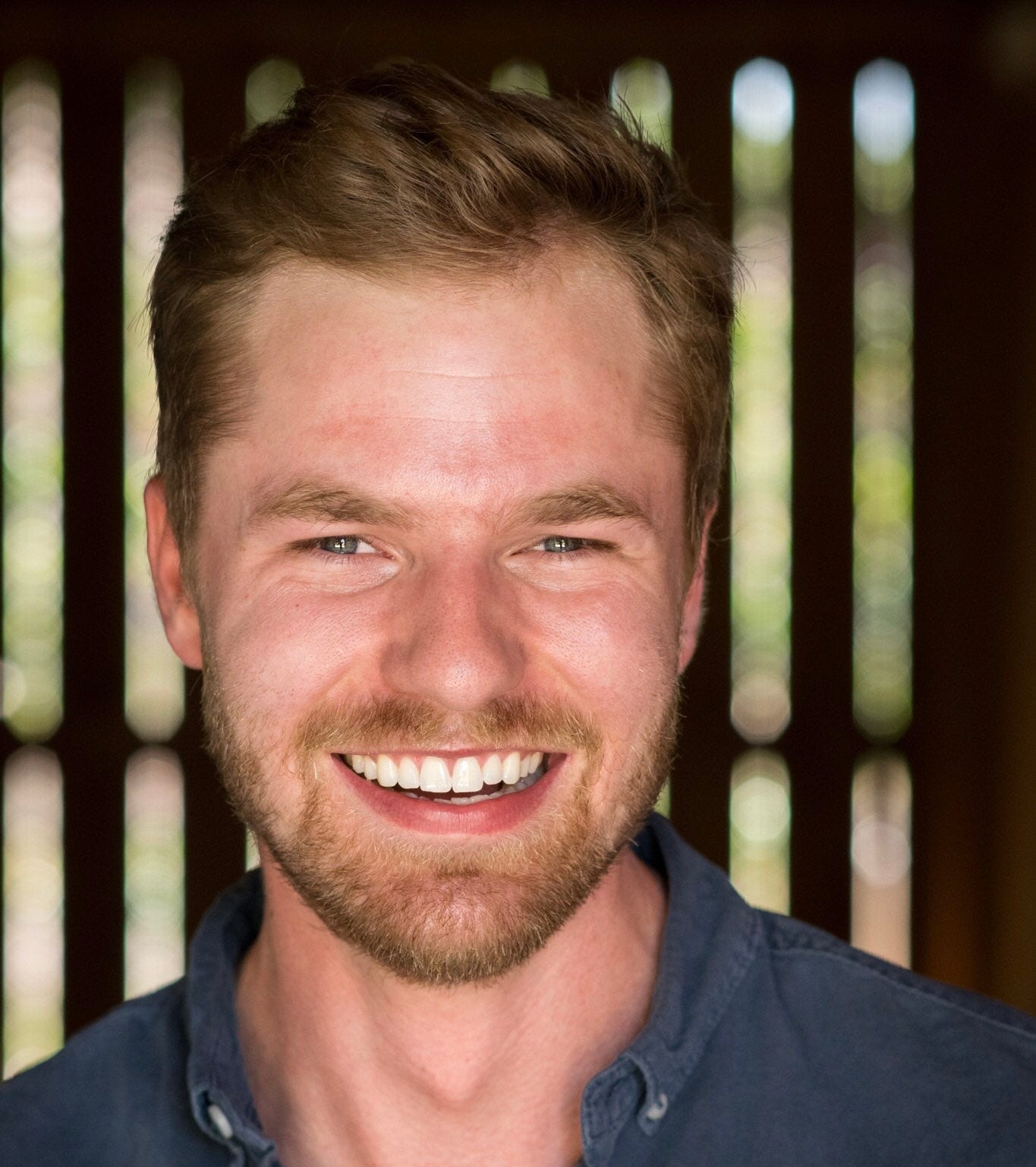 Sam Lariviere – Medium