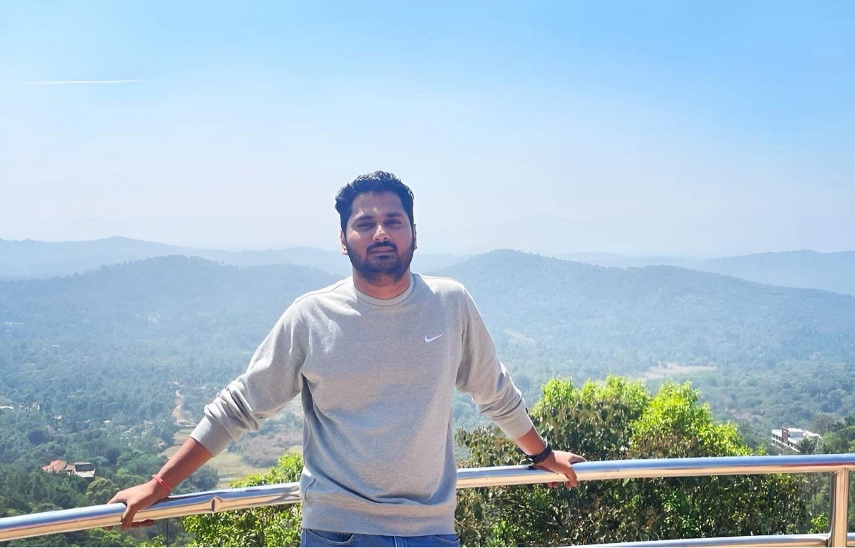 Akash Dubey – Medium