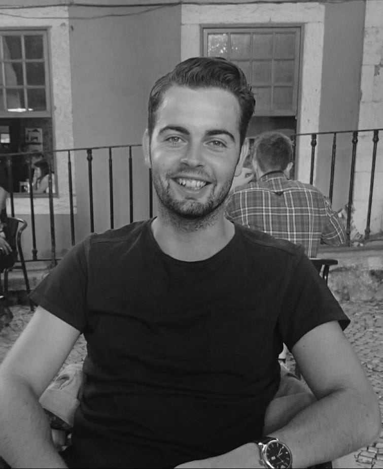 Max van dongen – Medium