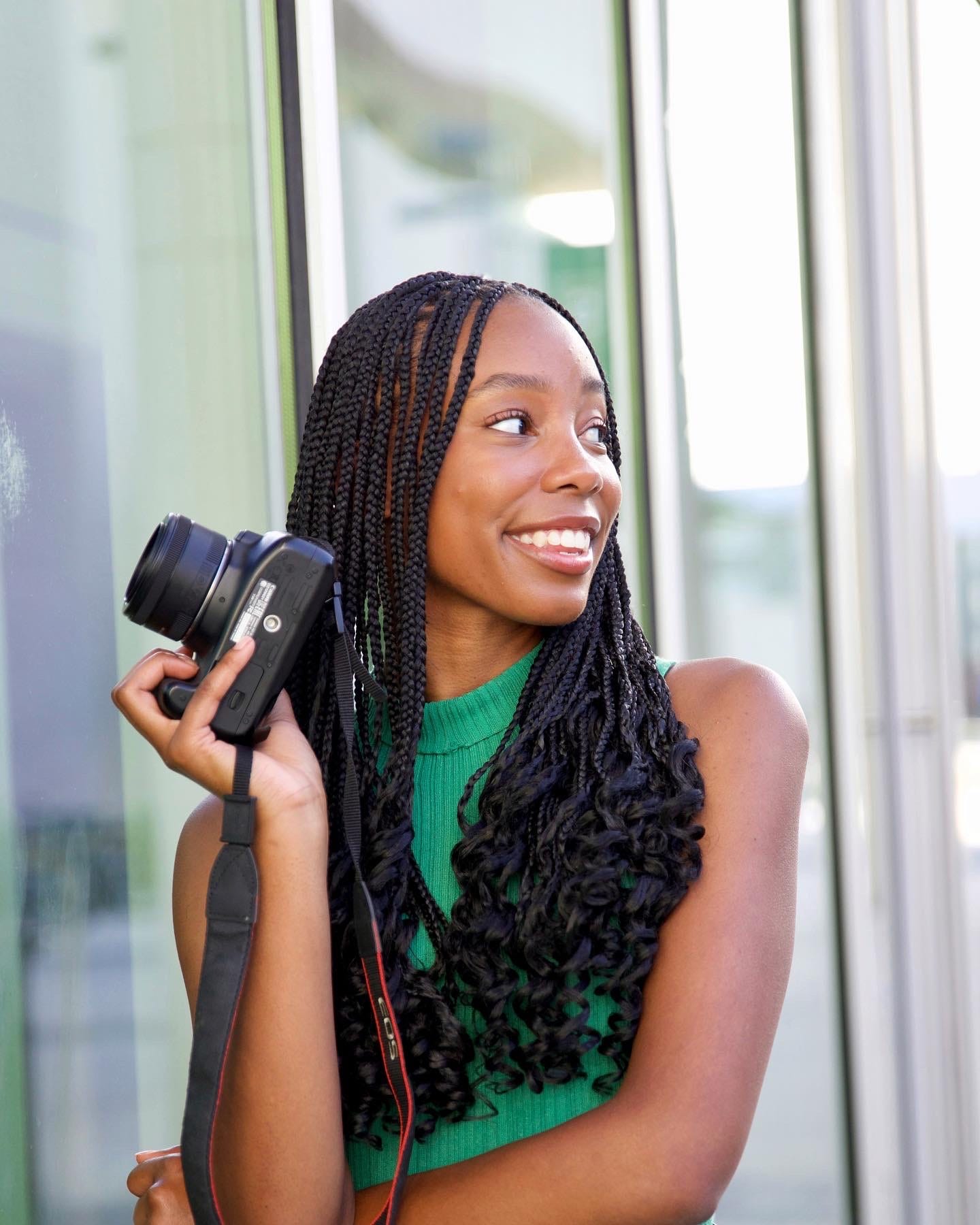 Symiah Dorsey – Medium