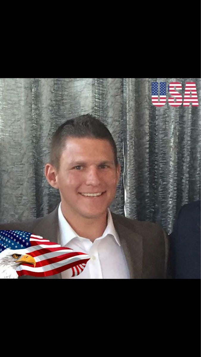 Randy Lesovsky – Medium