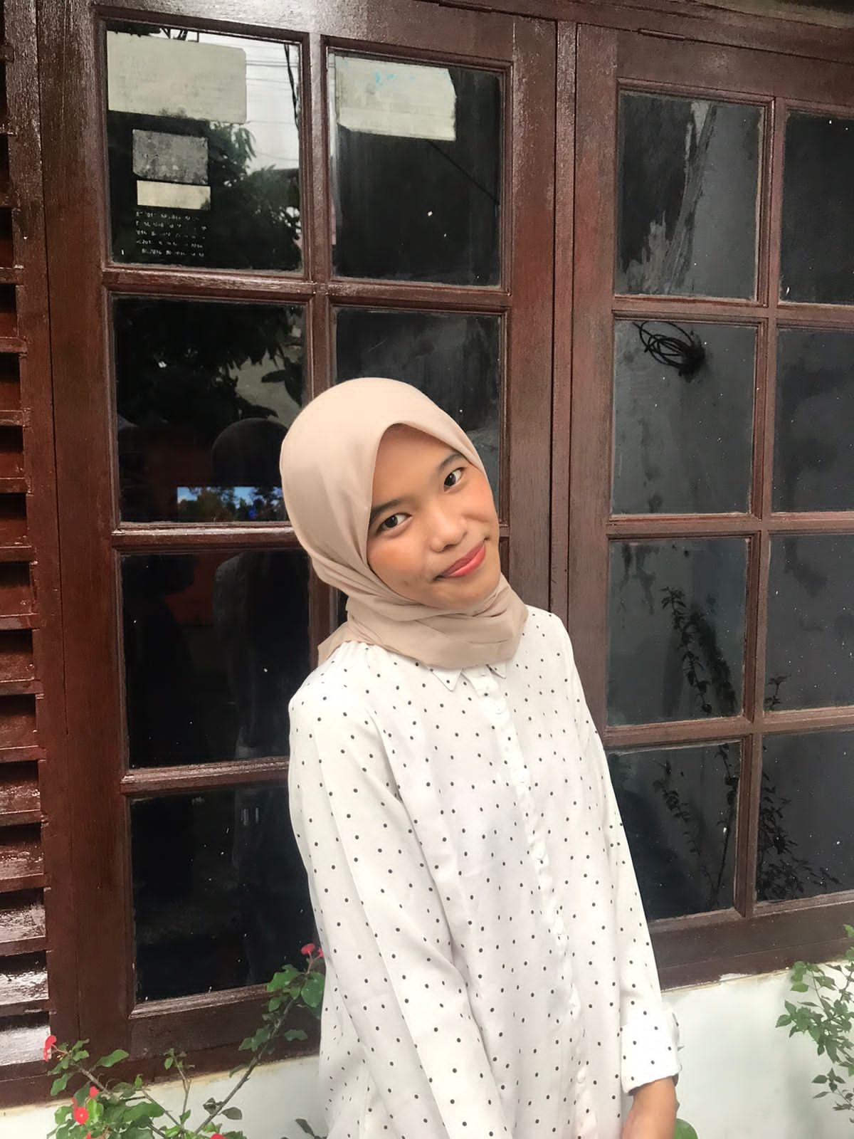 Fani Putri – Medium