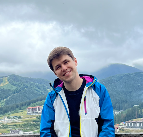 Oleksii Gavrylenko – Medium