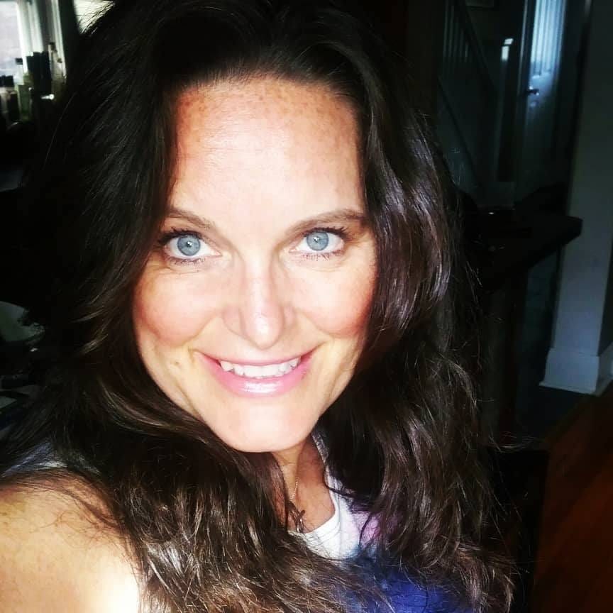 Janet Lewis – Medium