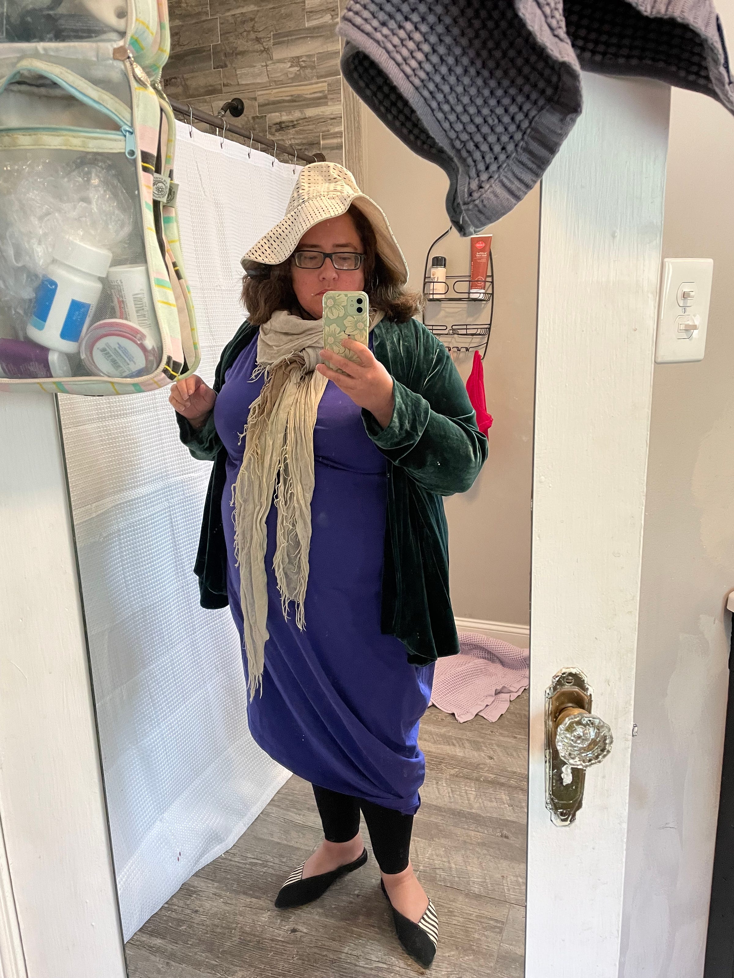 Elizabeth Barron – Medium