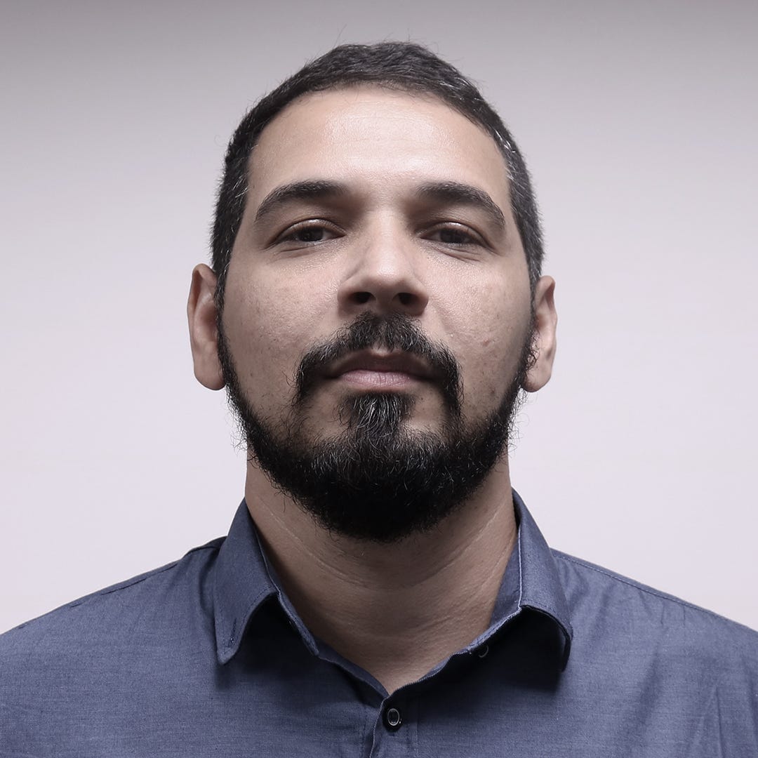 Renato Lima – Medium