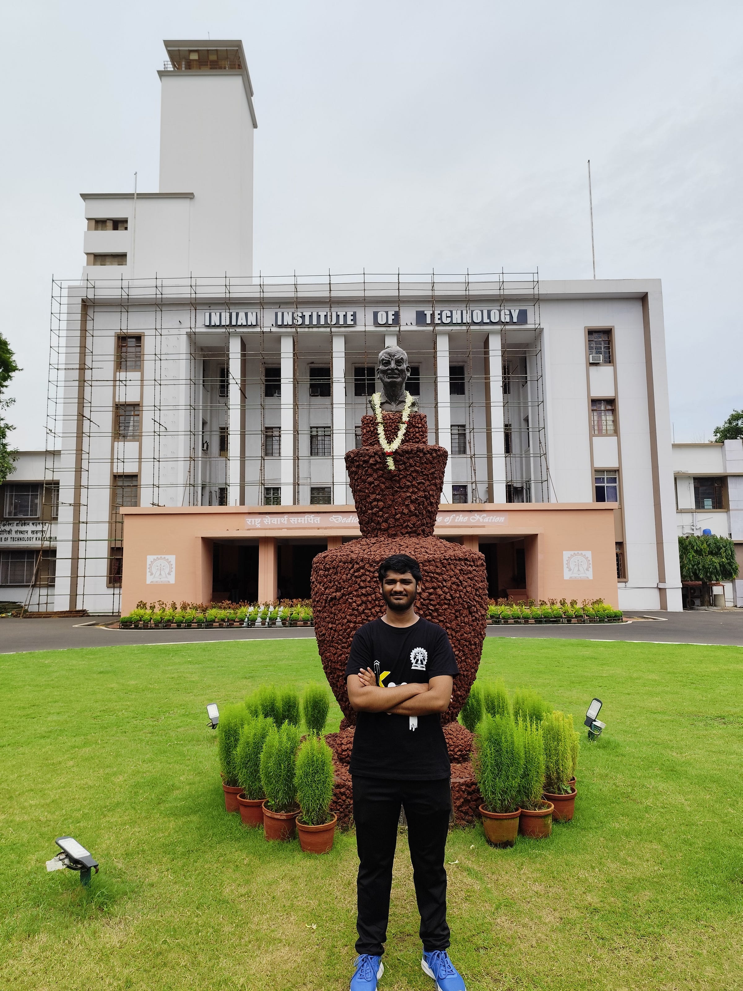 Piyush Dande – Medium