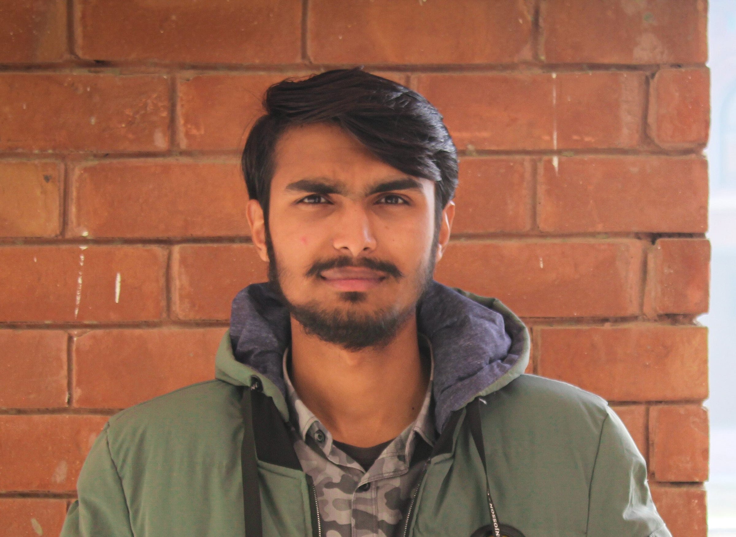 Bilal Hamza – Medium