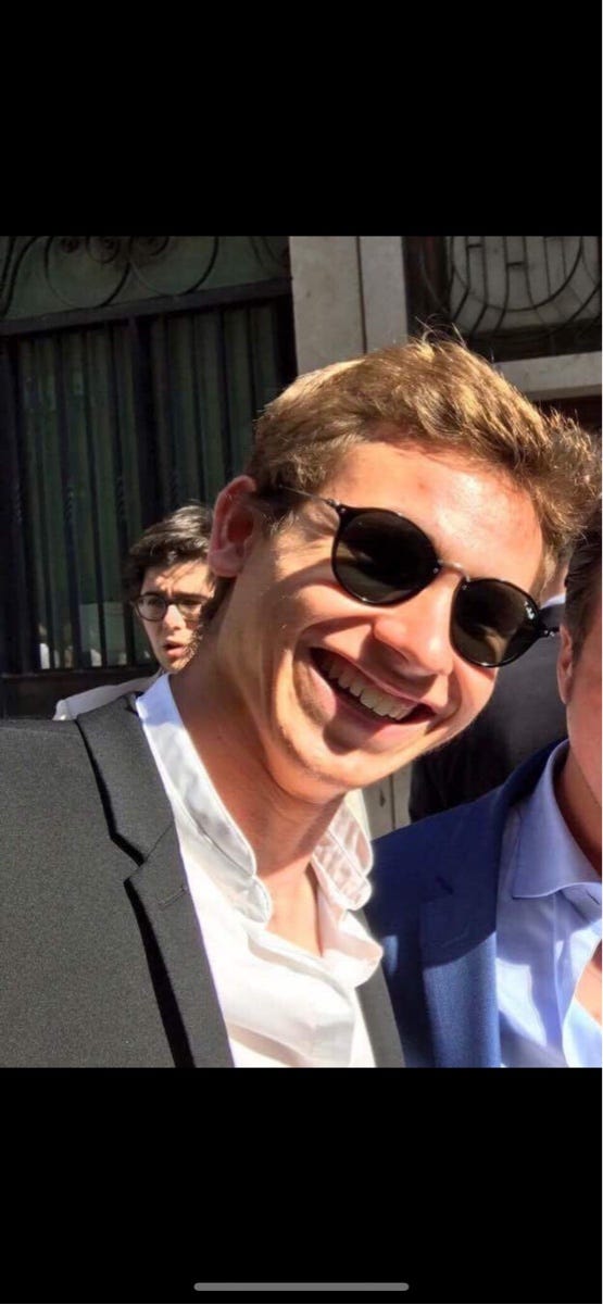 Fabien Toux – Medium