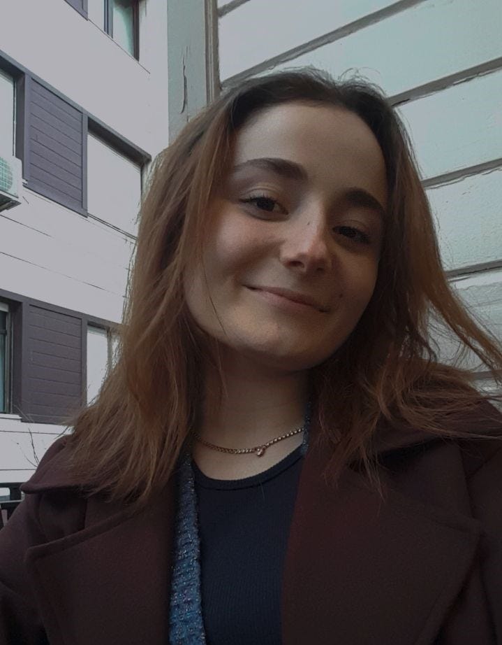 Sevgi Aksoy – Medium