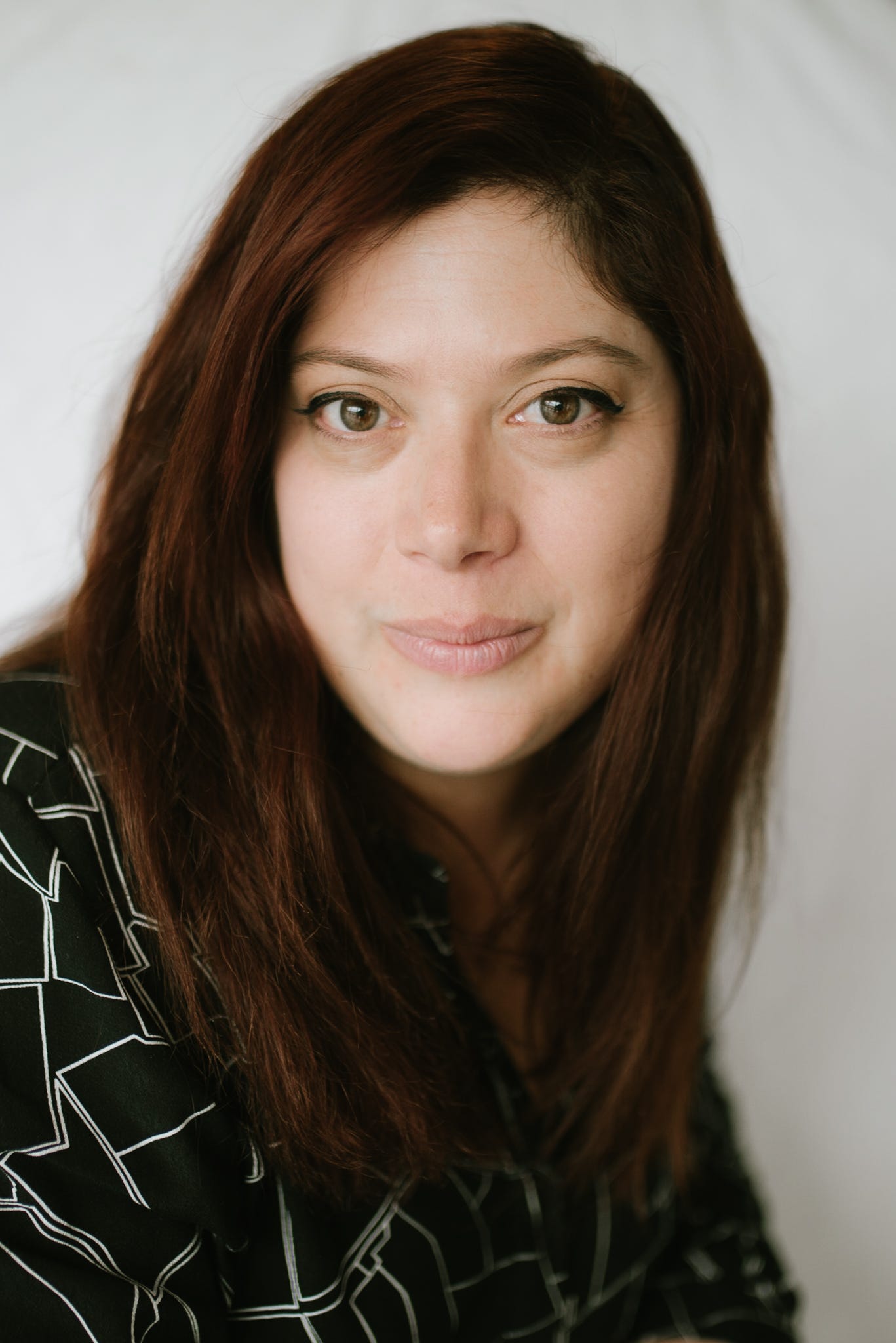 Maya Aviv – Medium