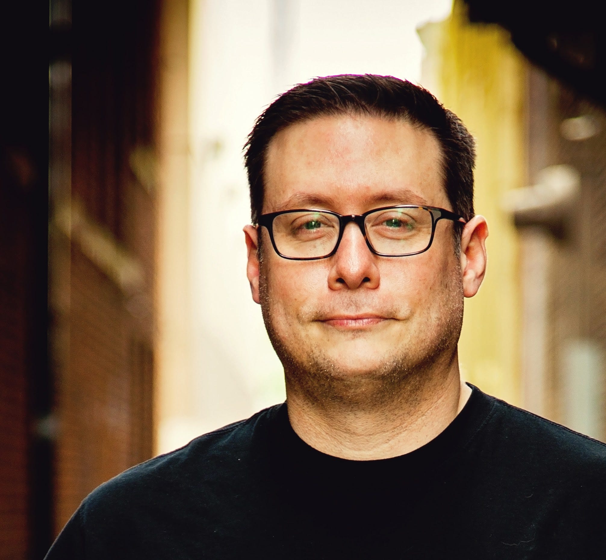 Dave Sanders – Medium