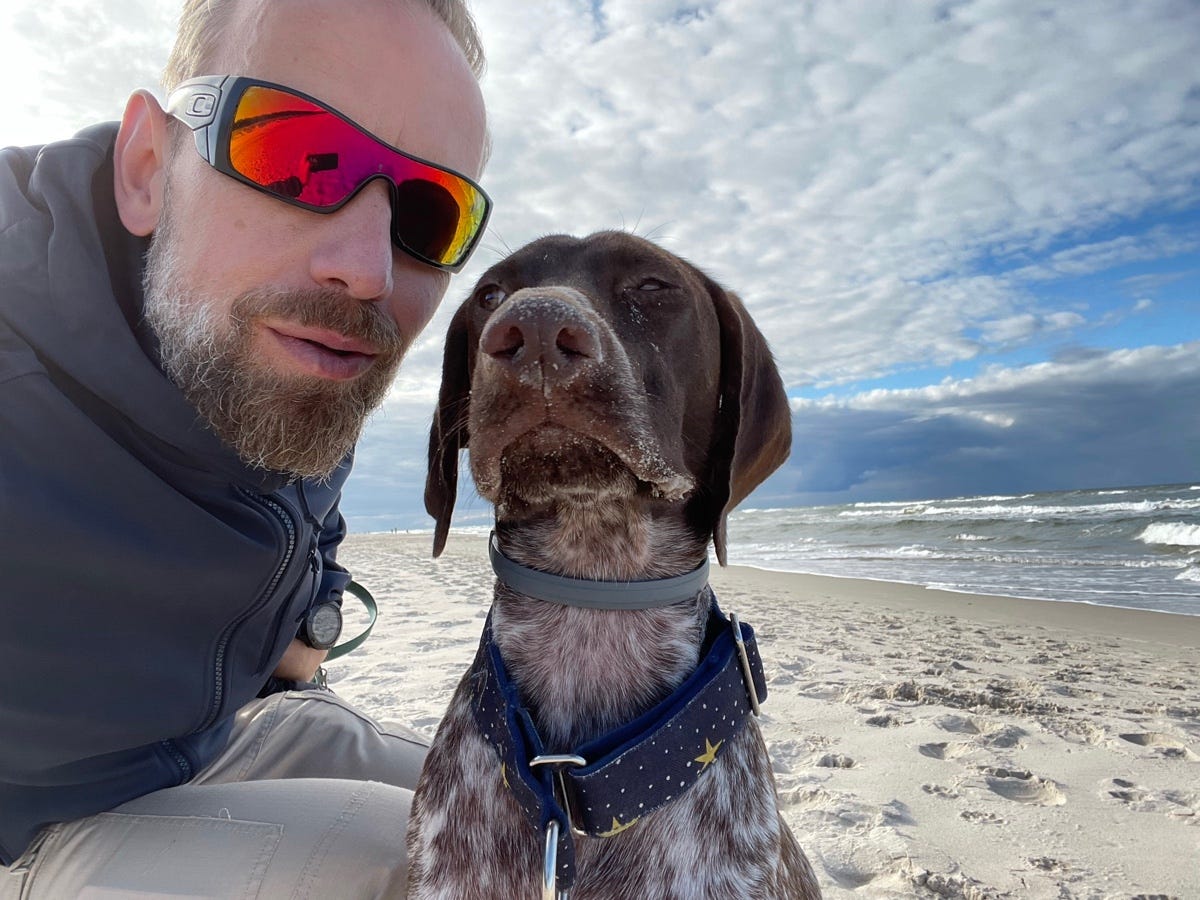 Daniel Bak – Medium