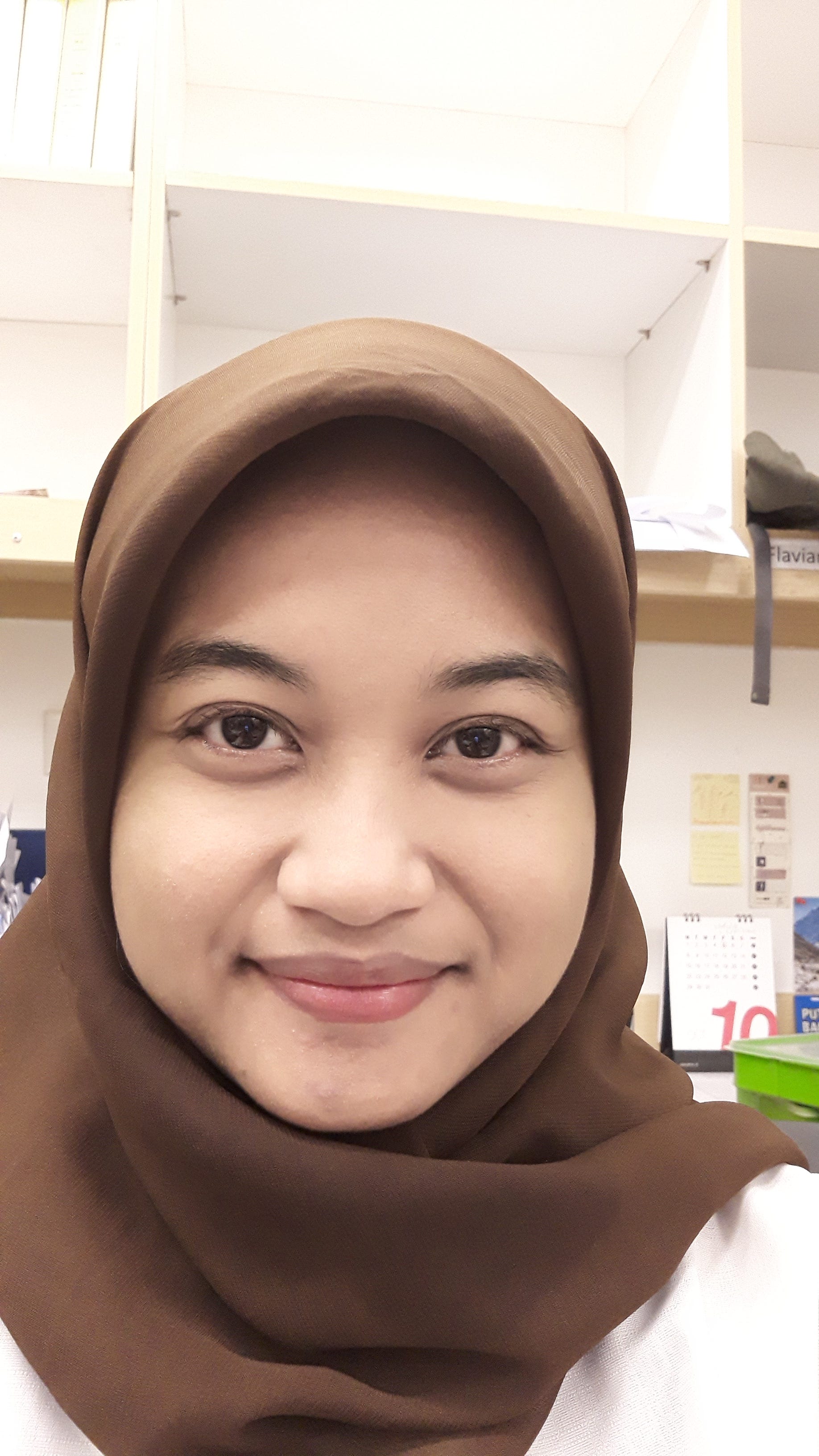 Deasy Fitriani – Medium