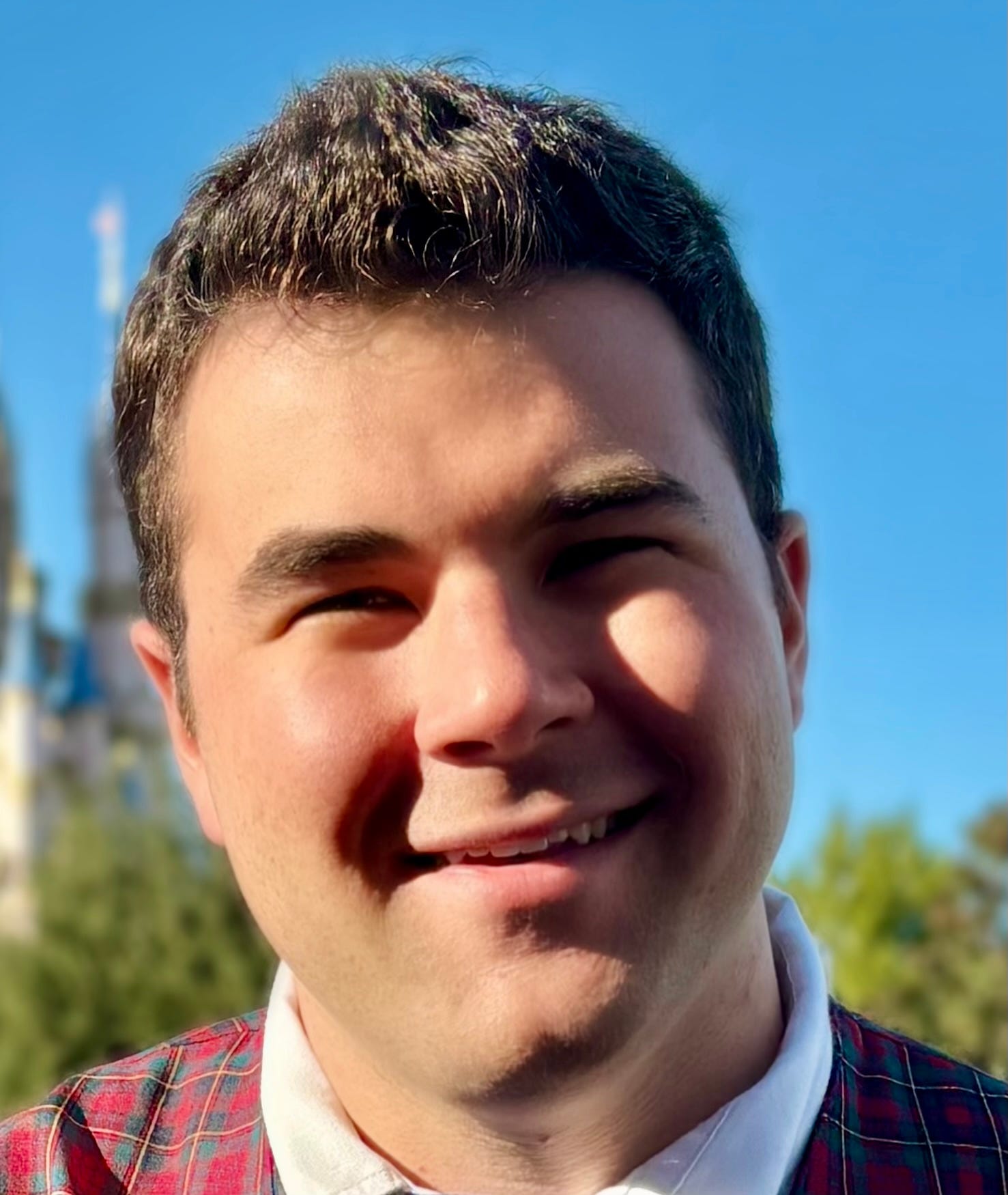 Daniel Snyder – Medium