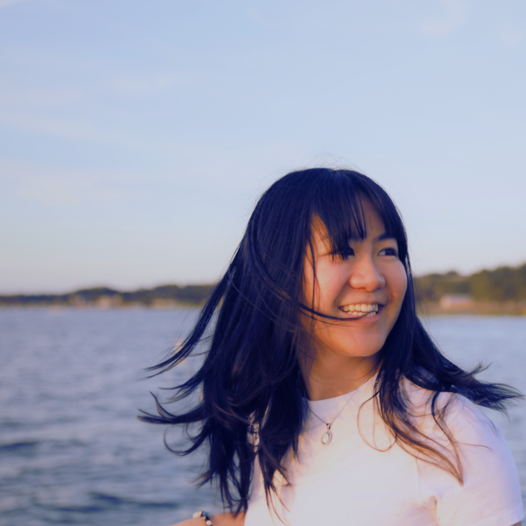 Michelle Mo – Medium