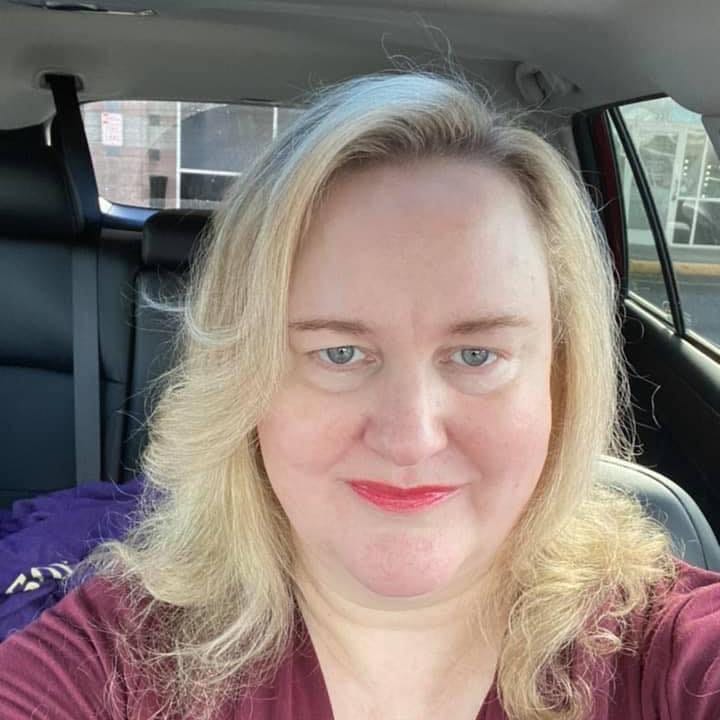 Jenny Ziv – Medium