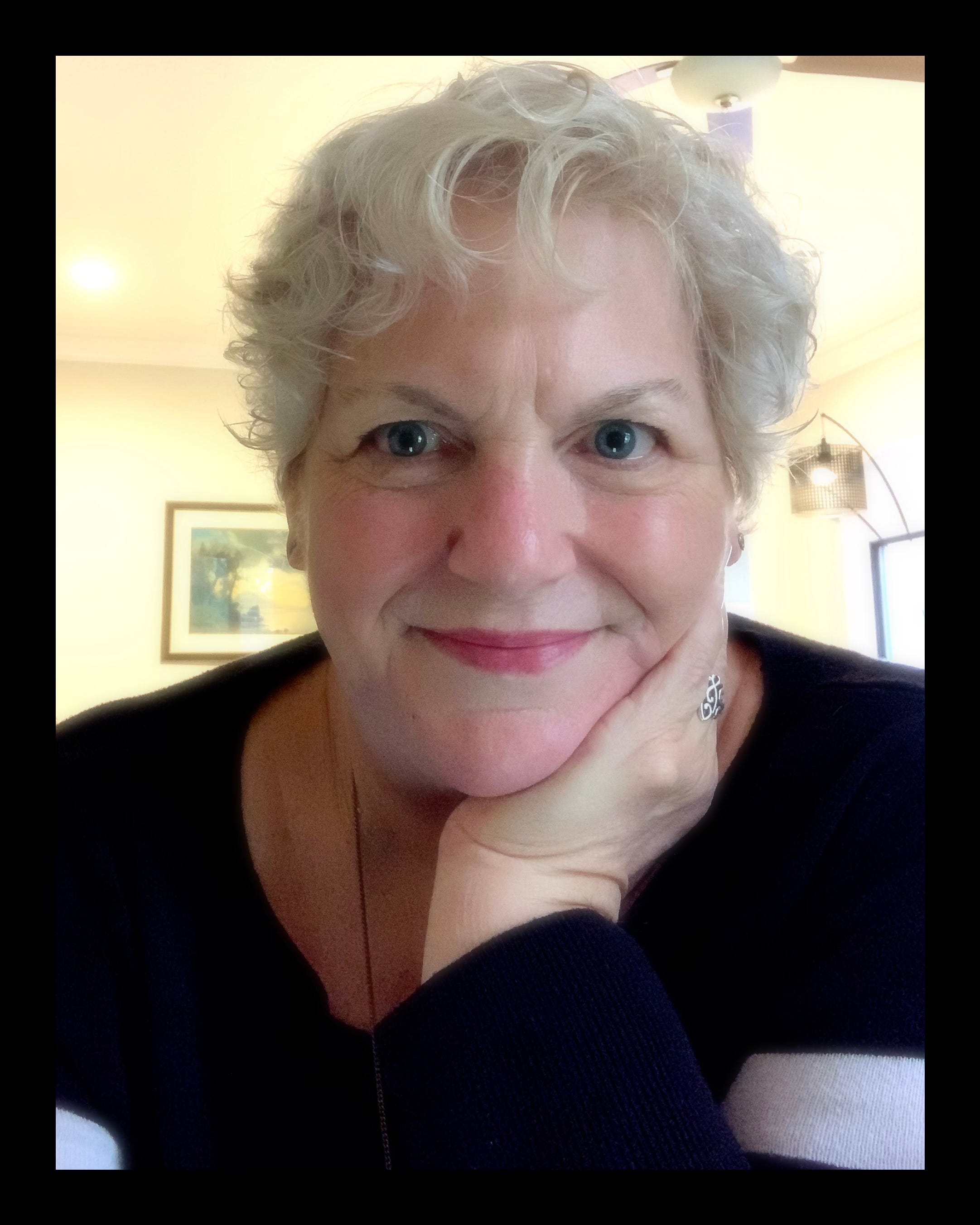Lois Basenfelder – Medium