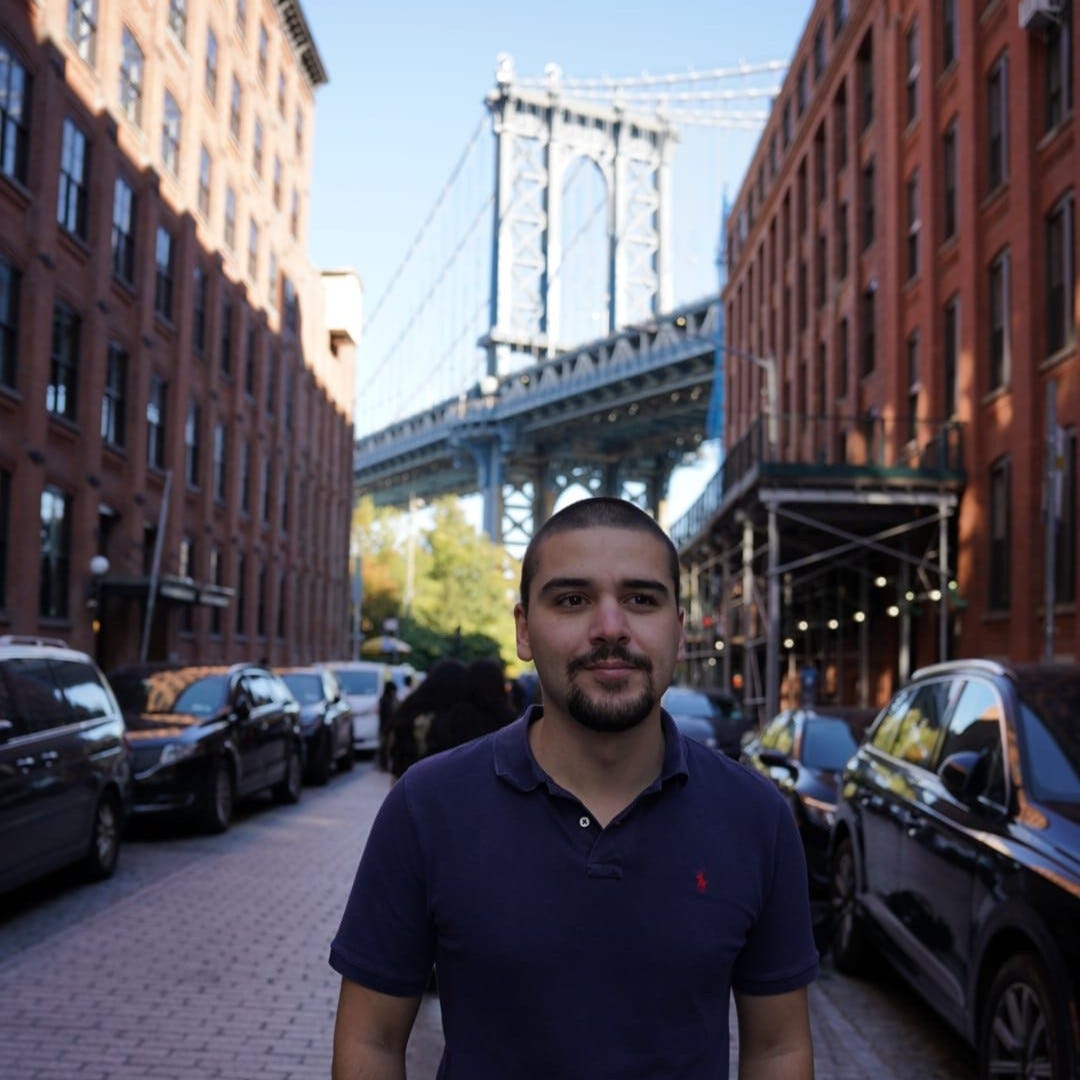 Miguel Montes – Medium
