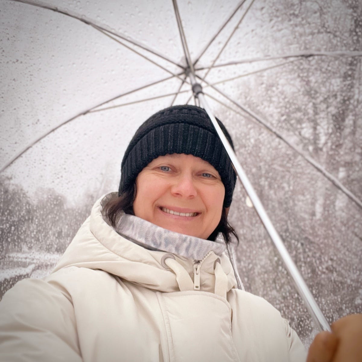 Elena Nova – Medium