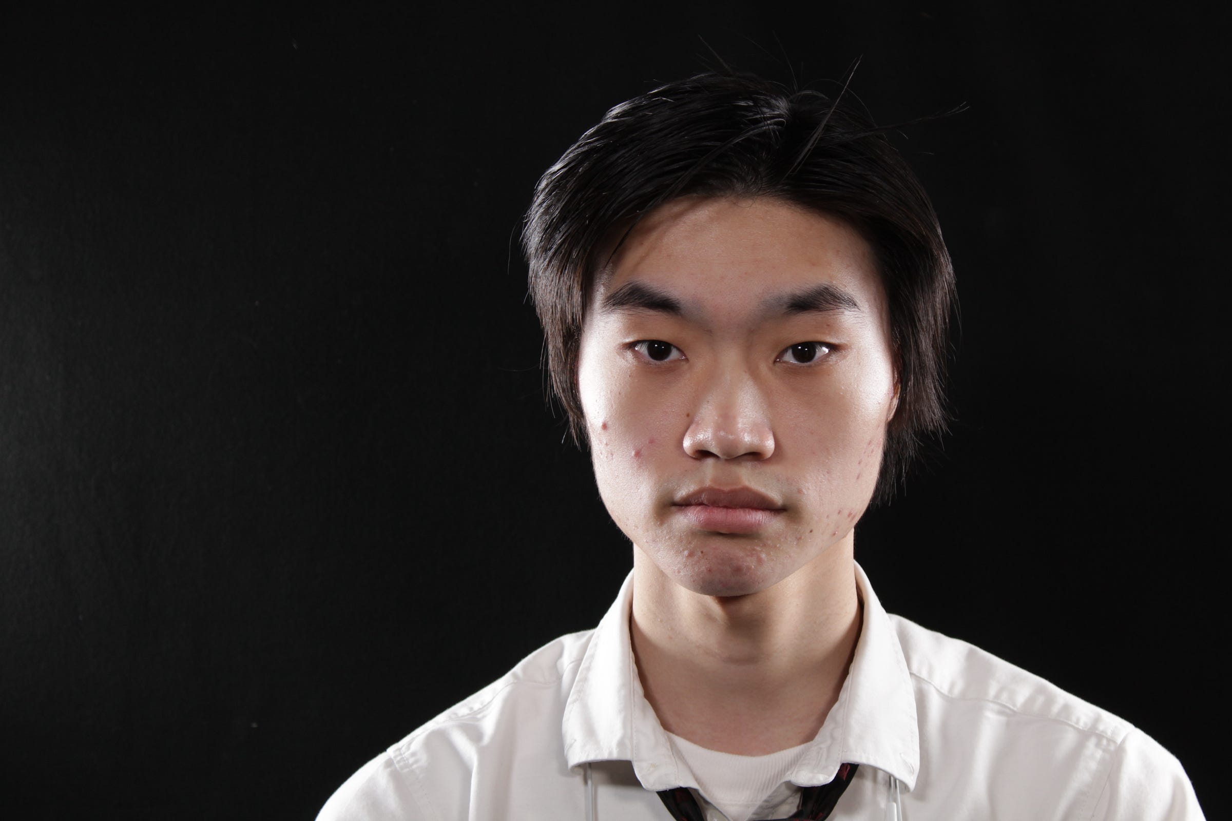 Le Luu – Medium