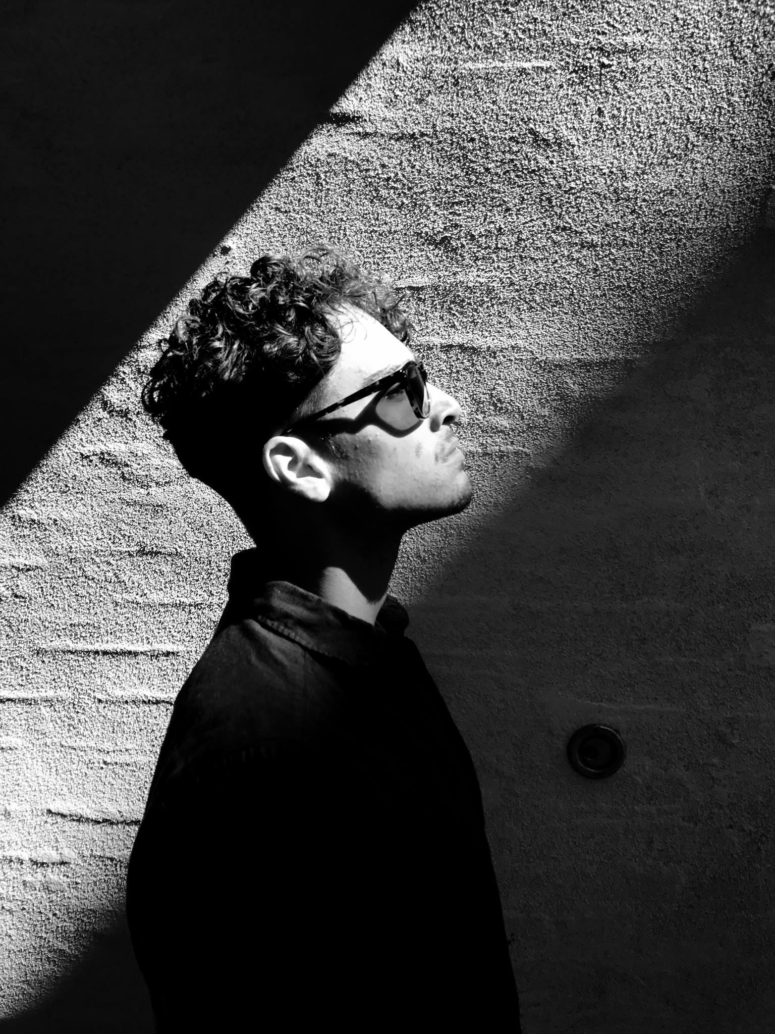 Damian Offenberg – Medium