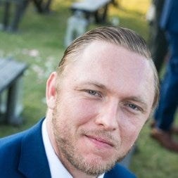 Daniel Waite – Medium