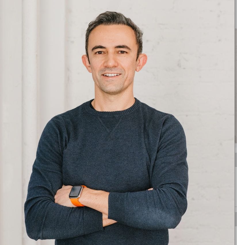 Rob Viglione – Medium