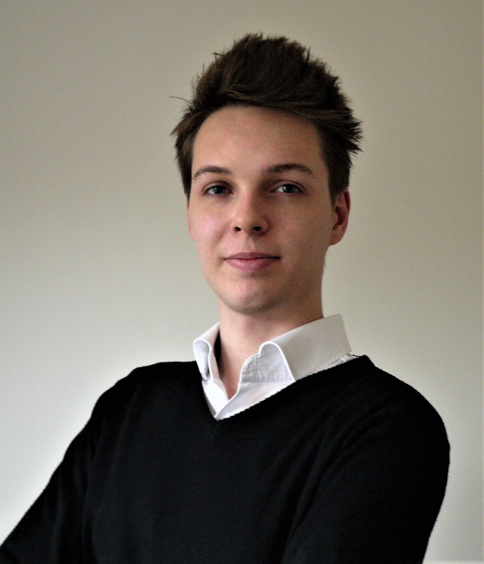 Adam Gosciniak – Medium