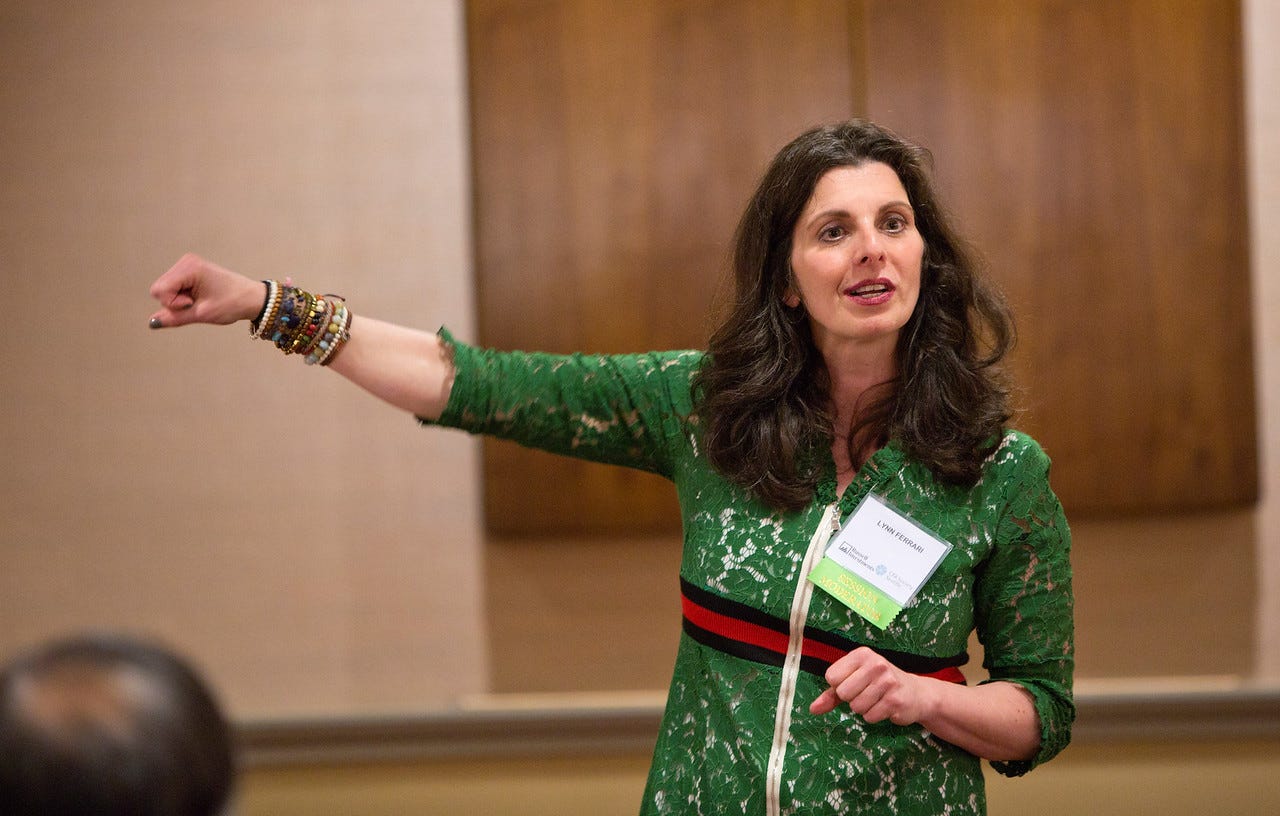 Lynn Ferrari – Medium