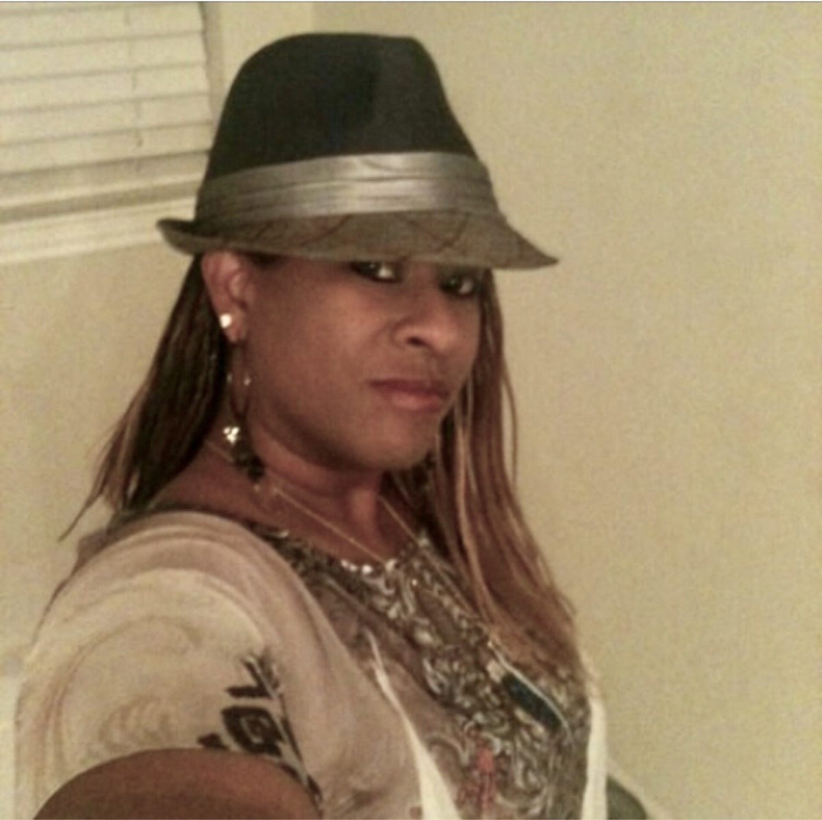 Angel Mosley – Medium