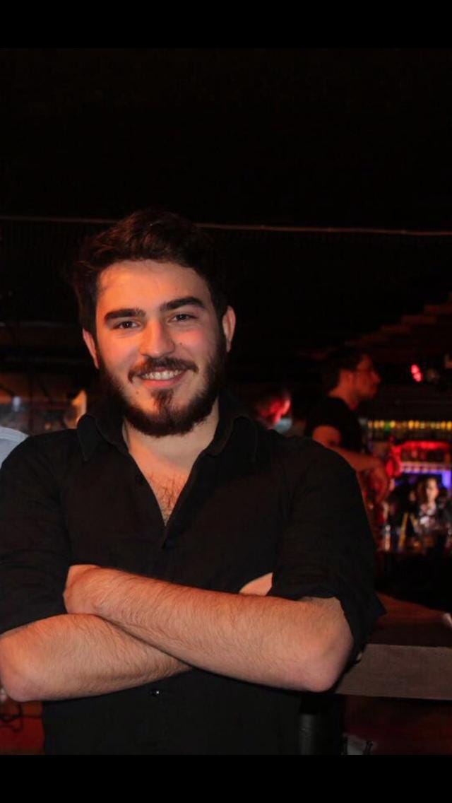 Kaan Eker – Medium
