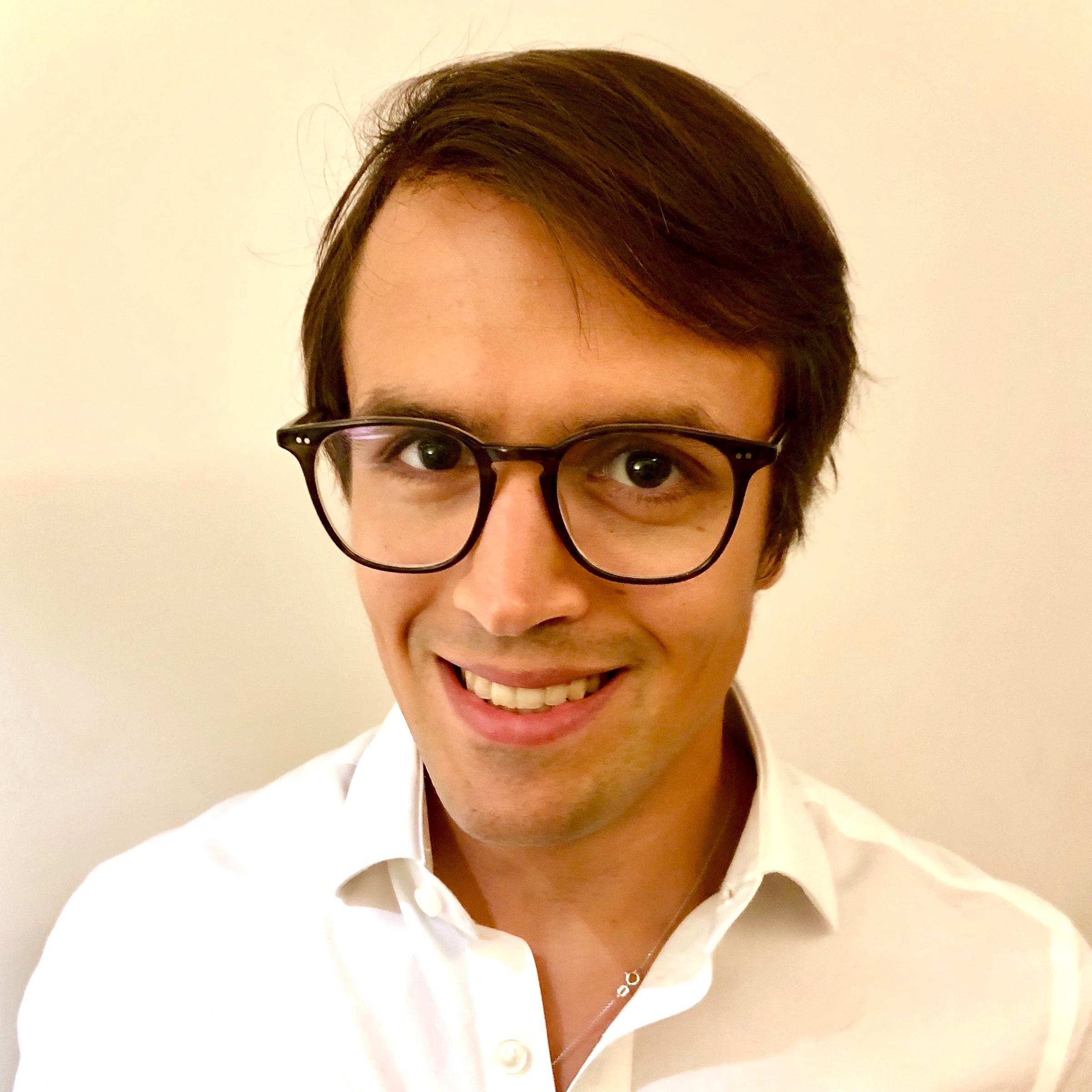 Martin Nowicki – Medium
