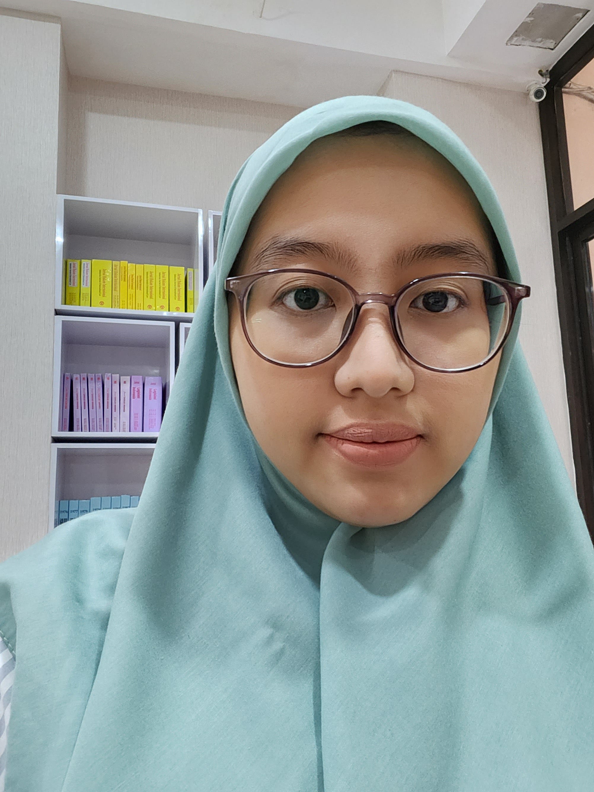 Alya Hapsari – Medium