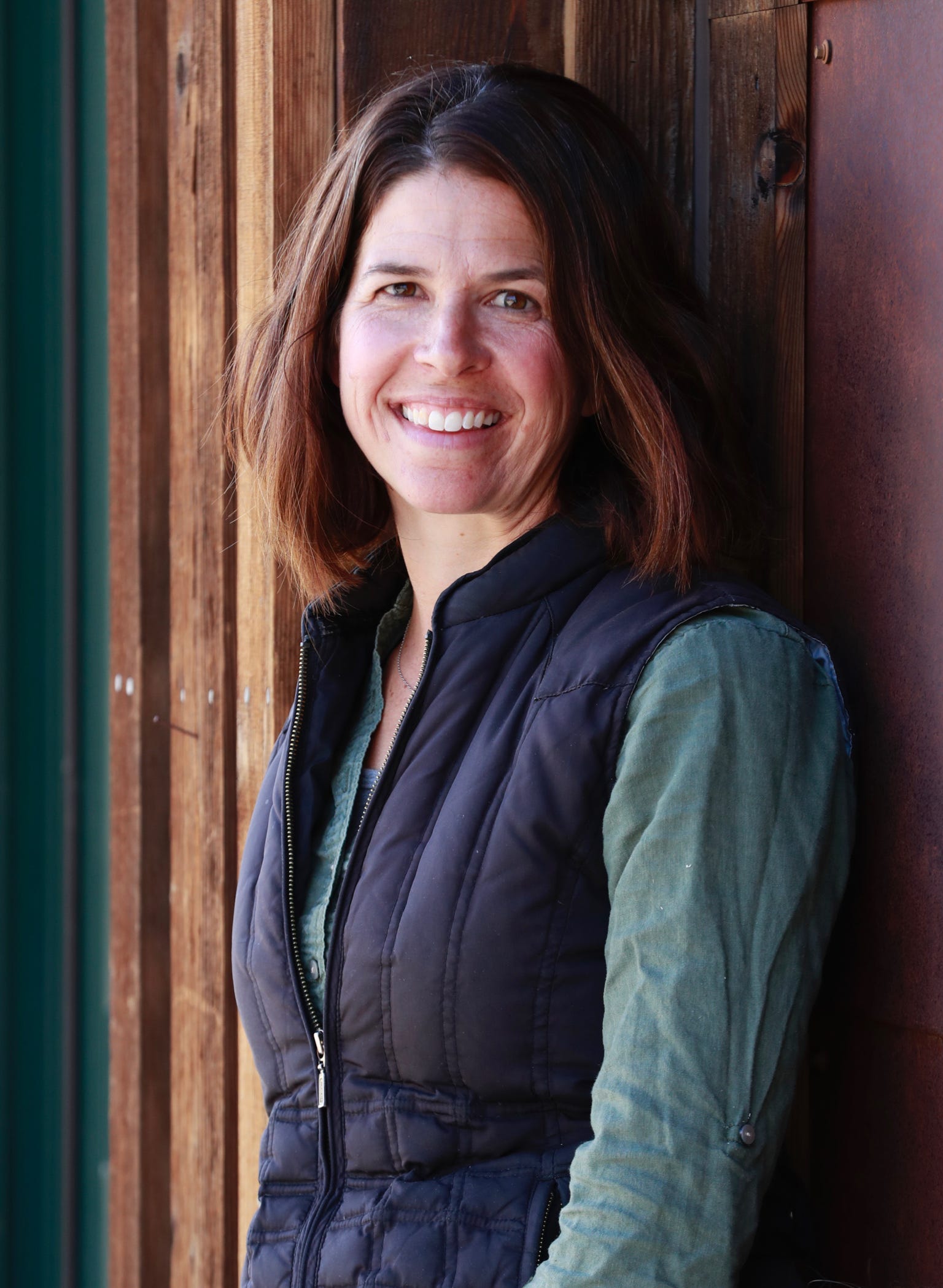 Sarah Barr – Medium