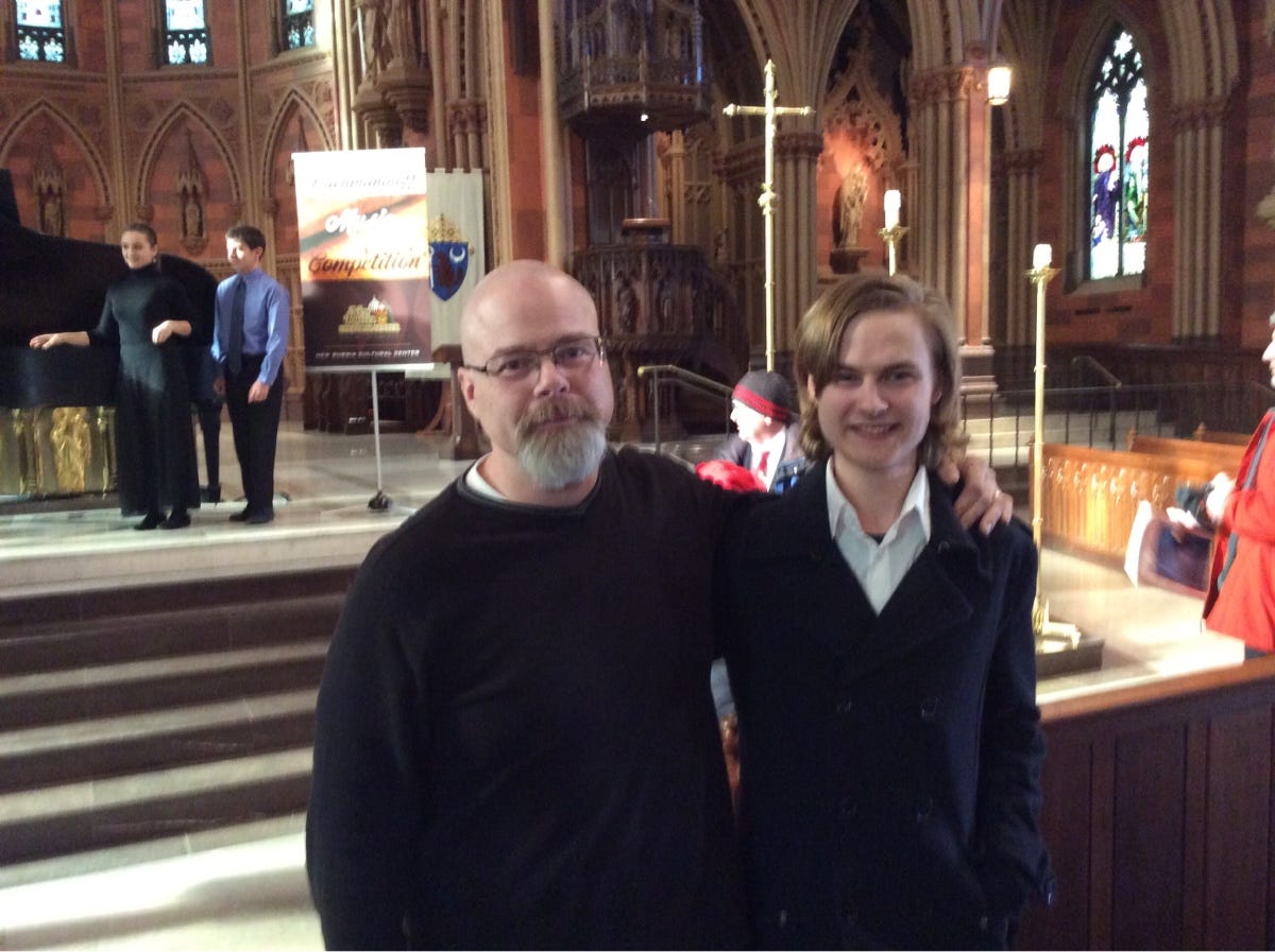 Daniel Long – Medium
