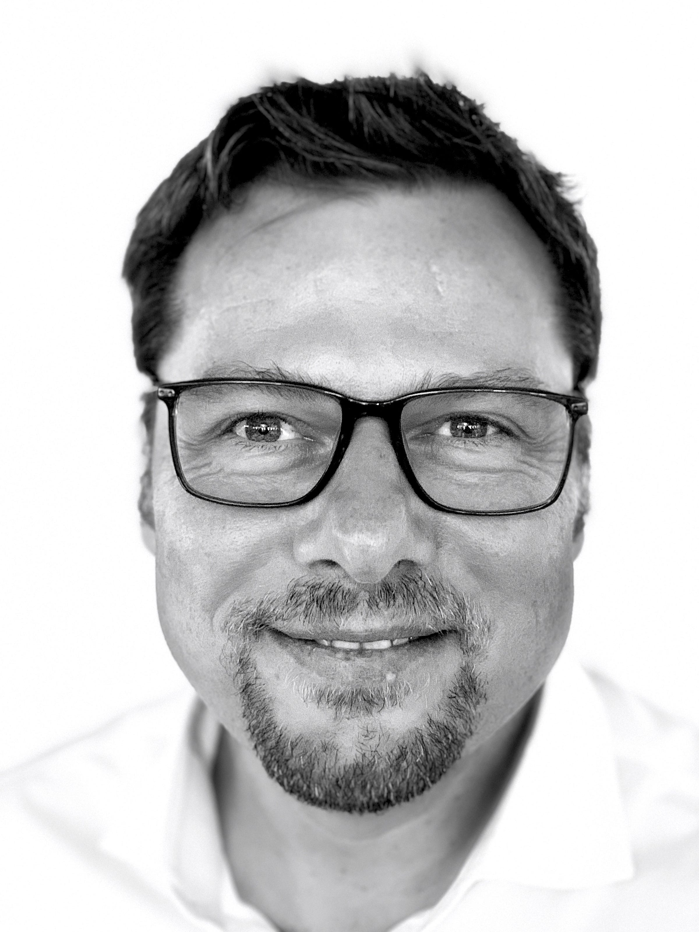 Alexander Sorge – Medium