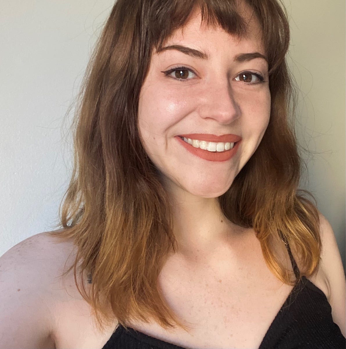 Amy Fellows – Medium