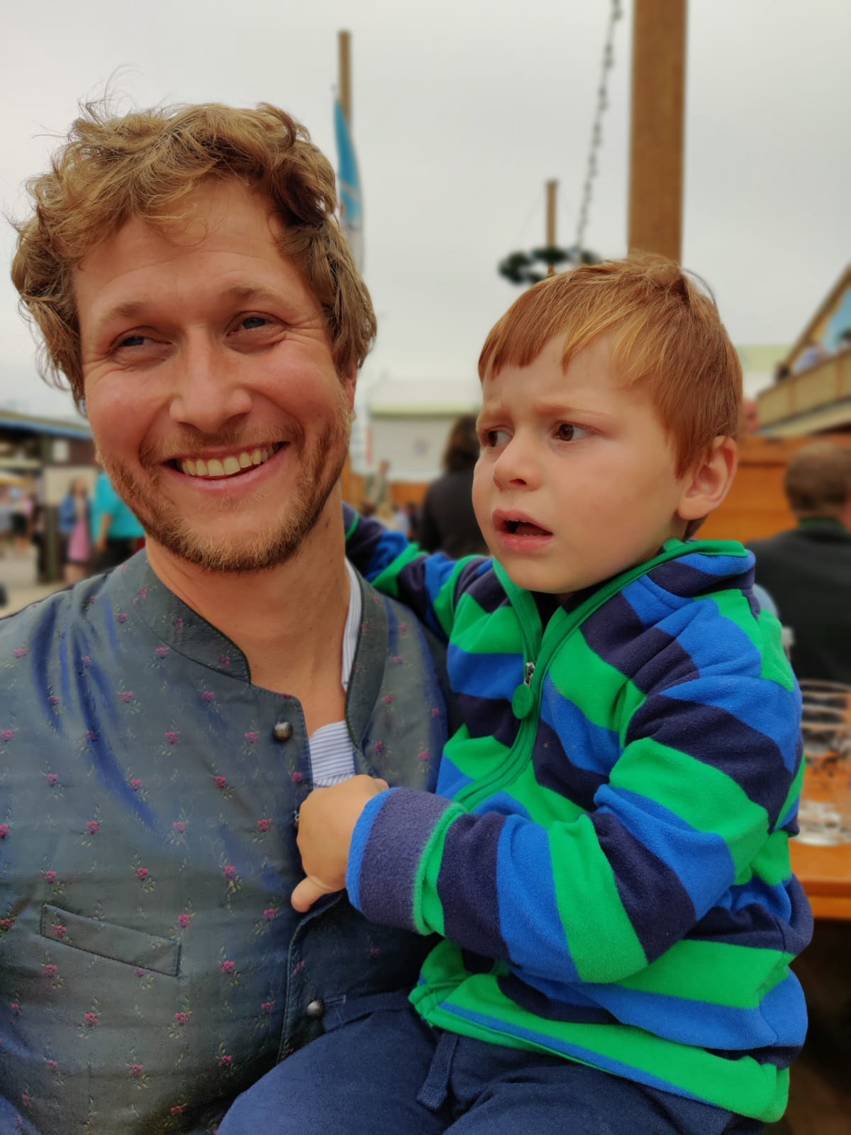Simon Hawe – Medium