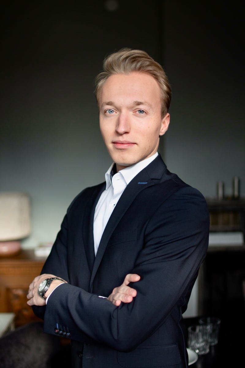 Marlow D. Guttmann – Medium