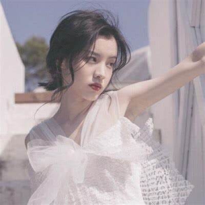 Charles Almendarez – Medium