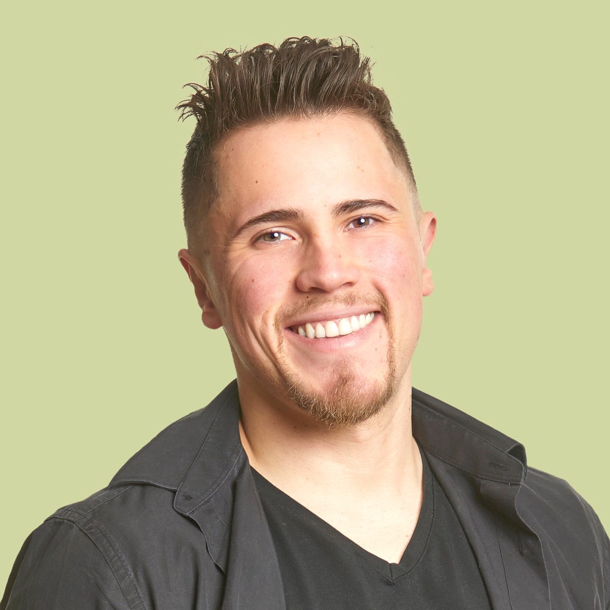 Simón Sandoval – Medium