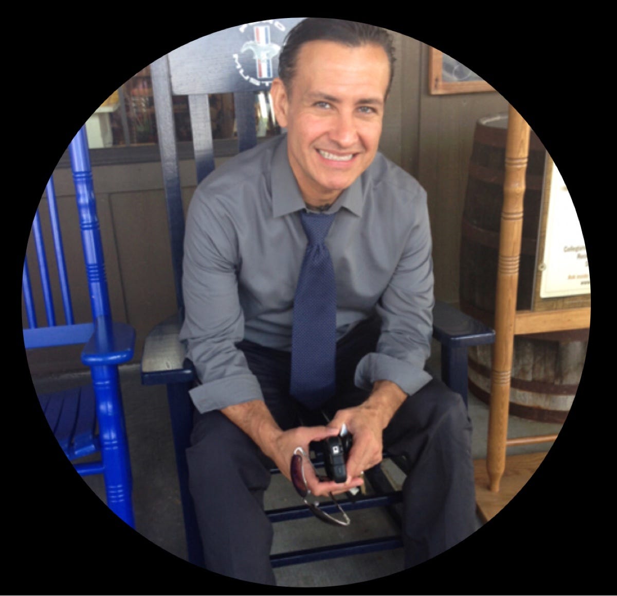 Eric Paramo – Medium
