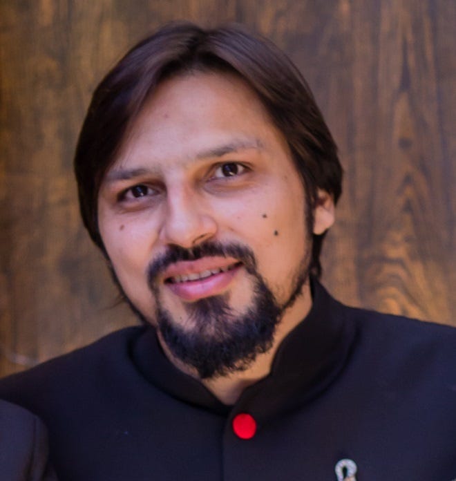 Syed Asif Sultan – Medium