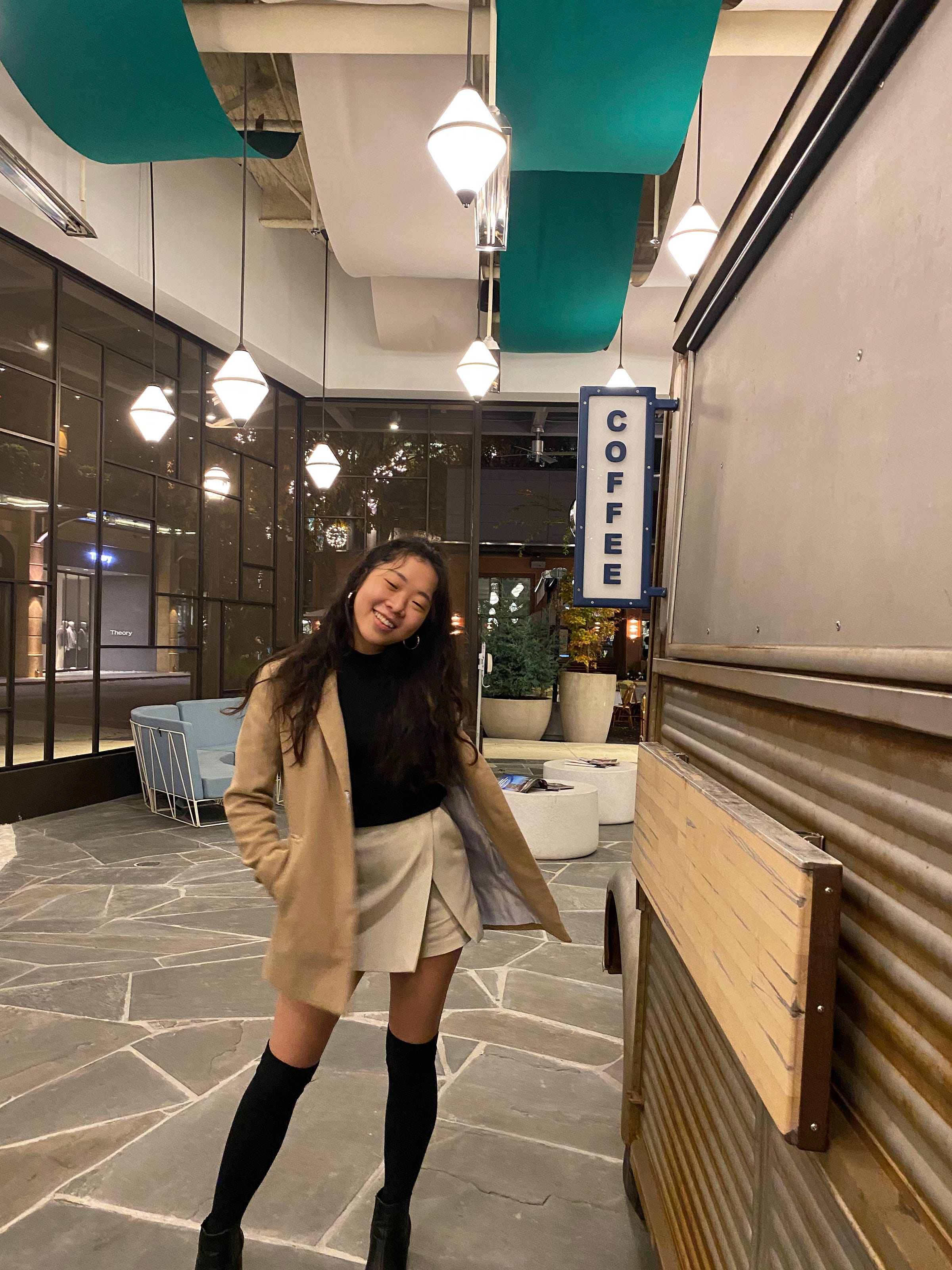 Daisy Kim – Medium